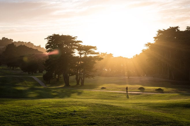 What Does An Avid Golfer's Typical Day on the Course Look Like?